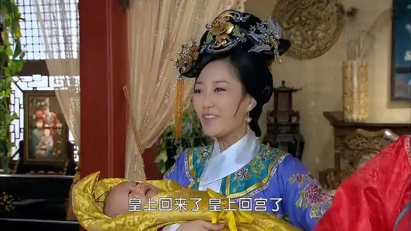 还珠格格:令妃太招人喜欢了,得知皇上回宫,急忙开始梳妆打扮