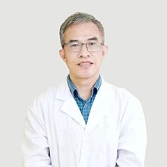 中医李盛青 