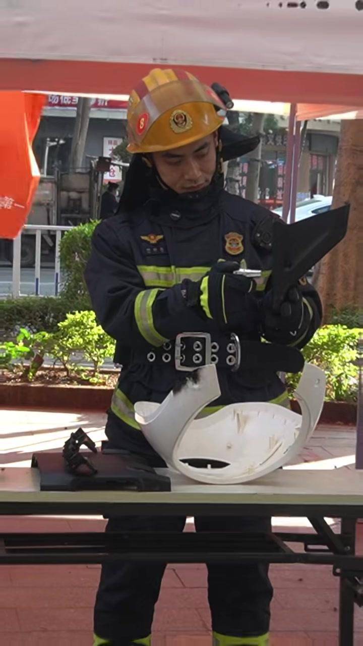 新旧国标电动自行车的防火"实力",到底有什么不一样~#新国标电动...