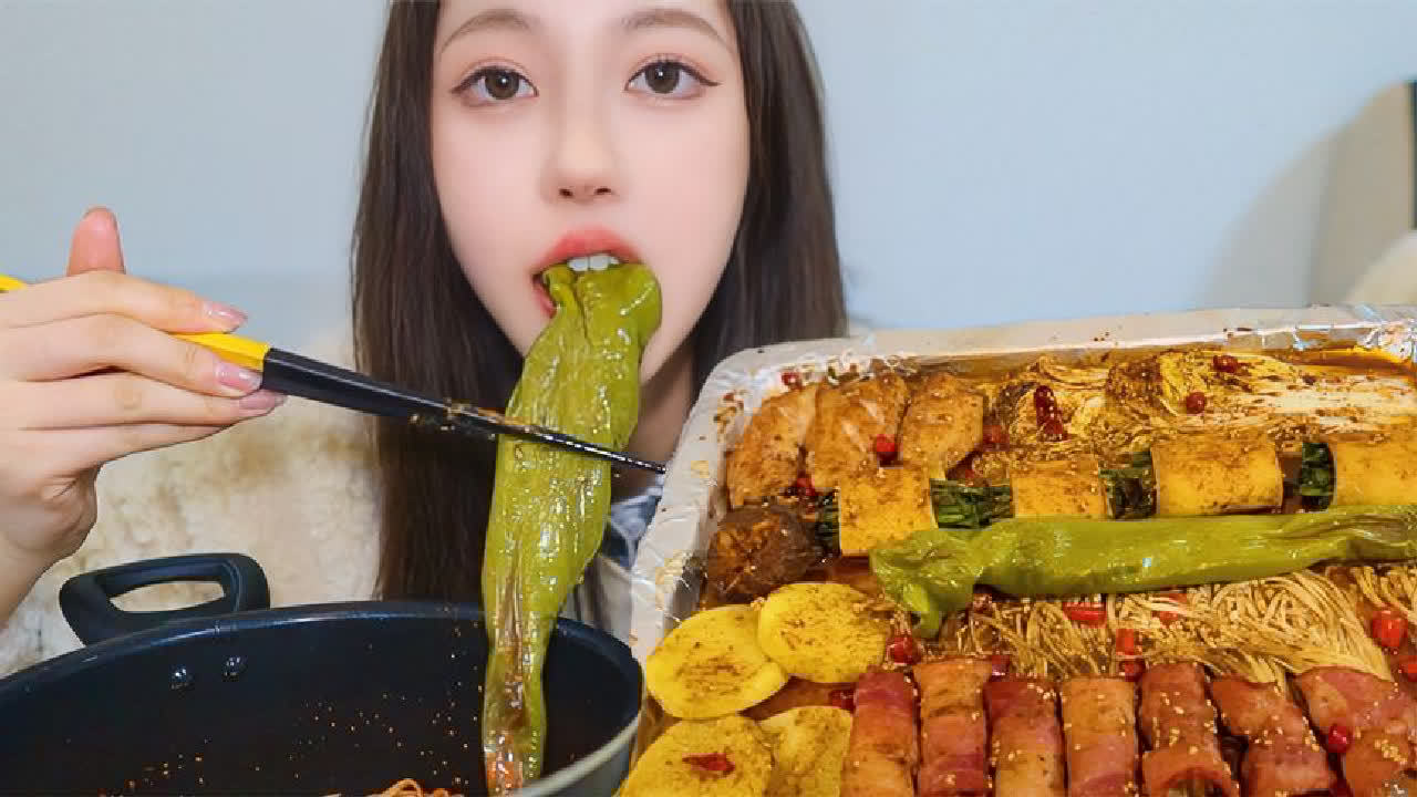 自制简单版家庭烤箱烧烤,巨解馋,宵夜天花板!过年给家人整上