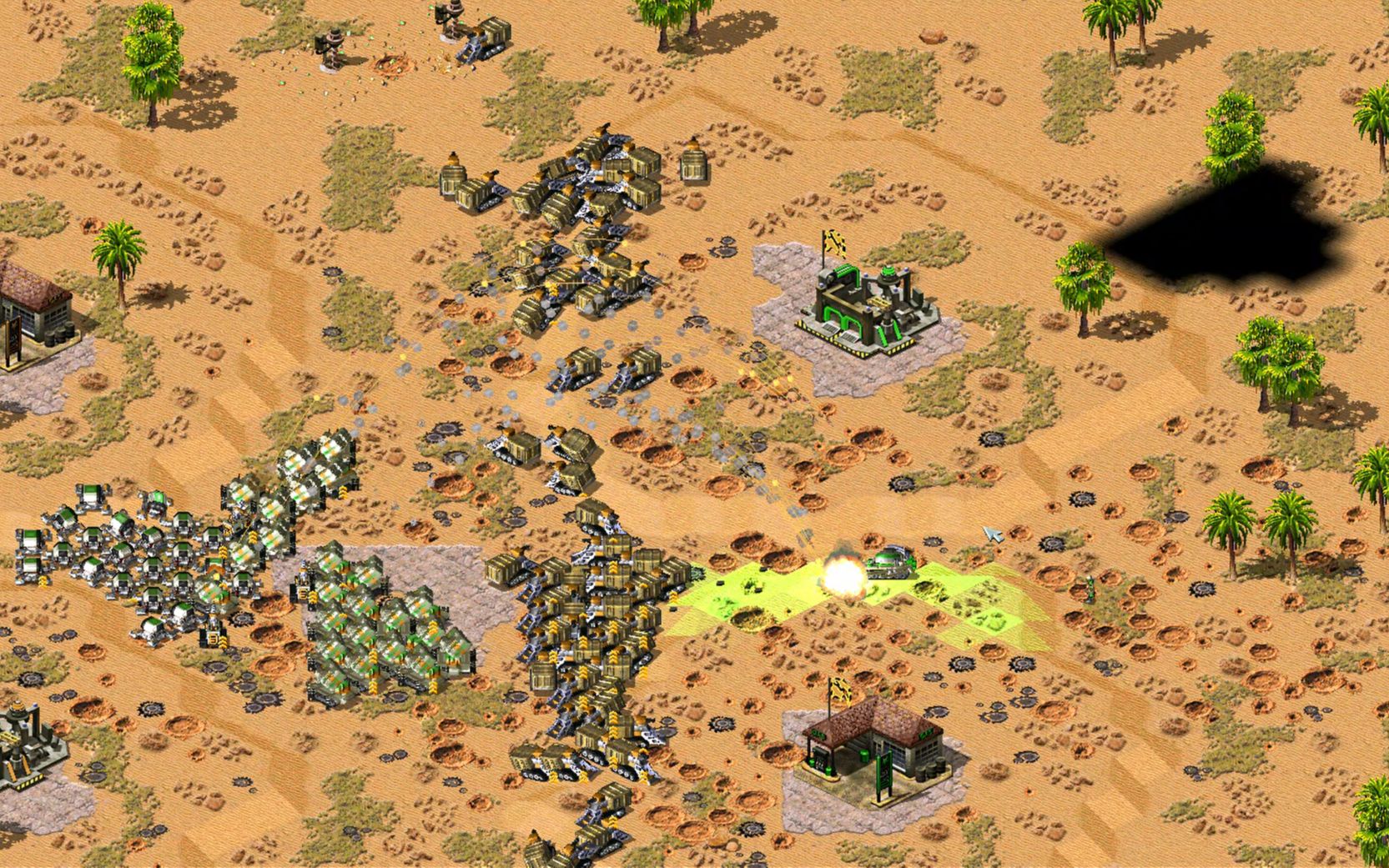 《红色警戒:世界战火》自爆卡车我创死你,苏维埃北非1V1困难上将...