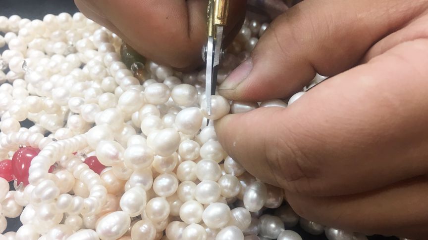 珍珠的真假和价位怎么区分?原来只要学会这三点核心即可秒懂珍珠
