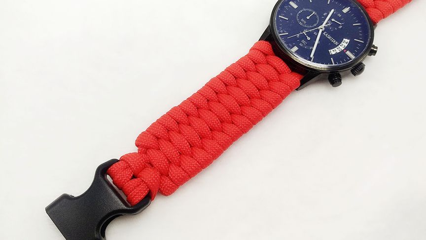 手表带旧了坏了扔掉,自己做漂亮手表带,伞绳编法分享