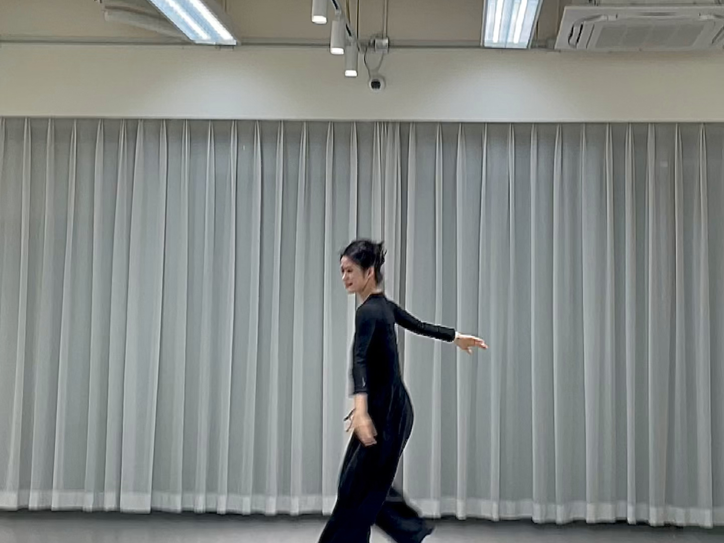 ߎ�此生不换舞展:杨依璇老师#现代舞#城市舞集龙华现代舞