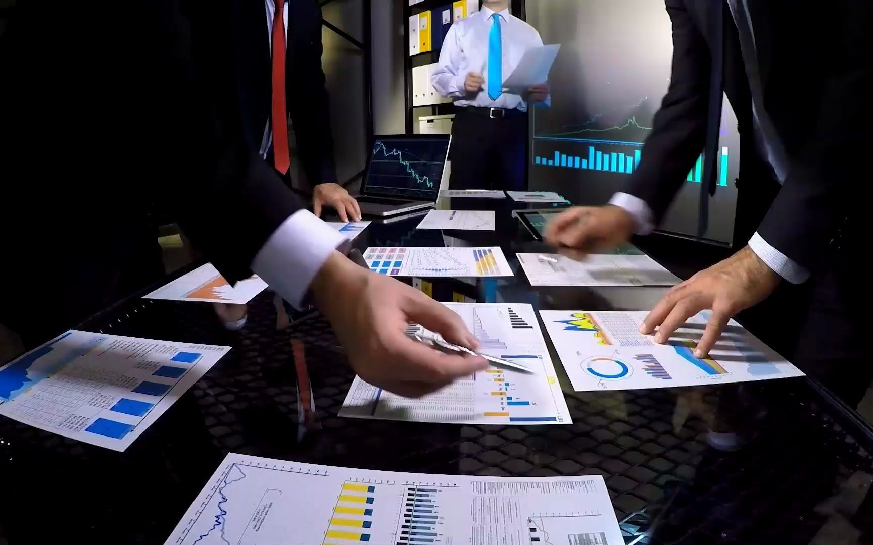 情报分析师宣传视频