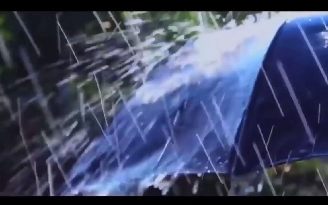 如何用塑料瓶自制雨伞架,再也不怕弄湿自己的爱车了