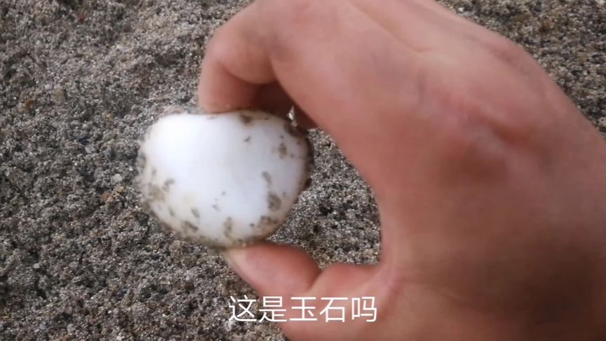 刚刚解封,各个工地开工了,沙石料价格要涨价,先存点