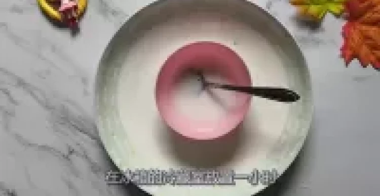 无硼砂无胶水,用洗洁精和盐如何做泥?方法超简单