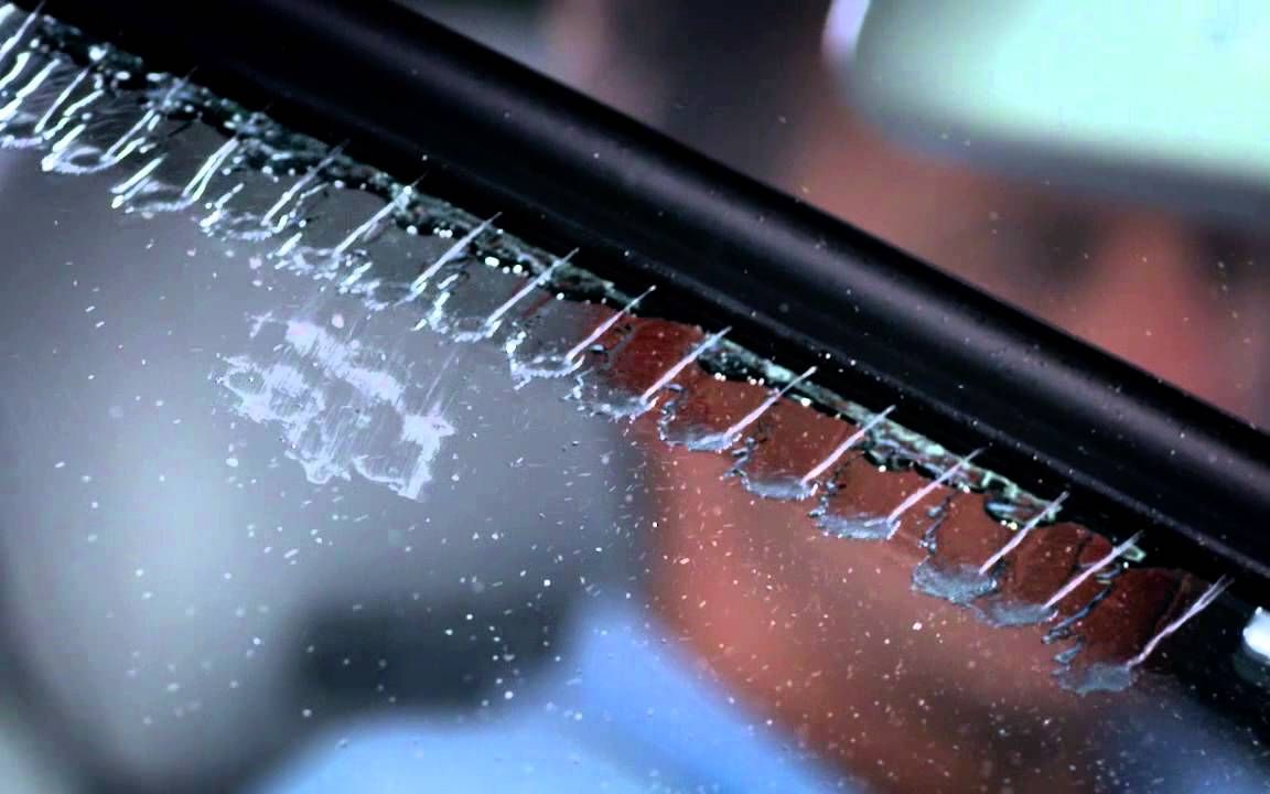 奔驰雨刮器凭什么一对能卖上万块!看结构原理才知道钱都花哪了!