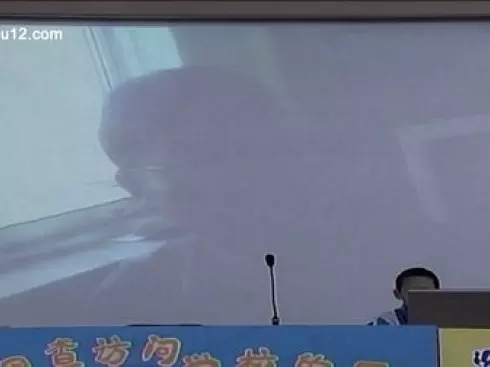 探究性学习 母校情一片绿 课堂实录