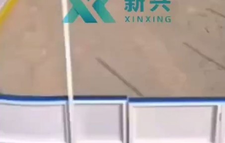旱地冰球场塑料围栏挡板 @抗冲击高密度聚乙烯围栏 可移动轮滑界墙