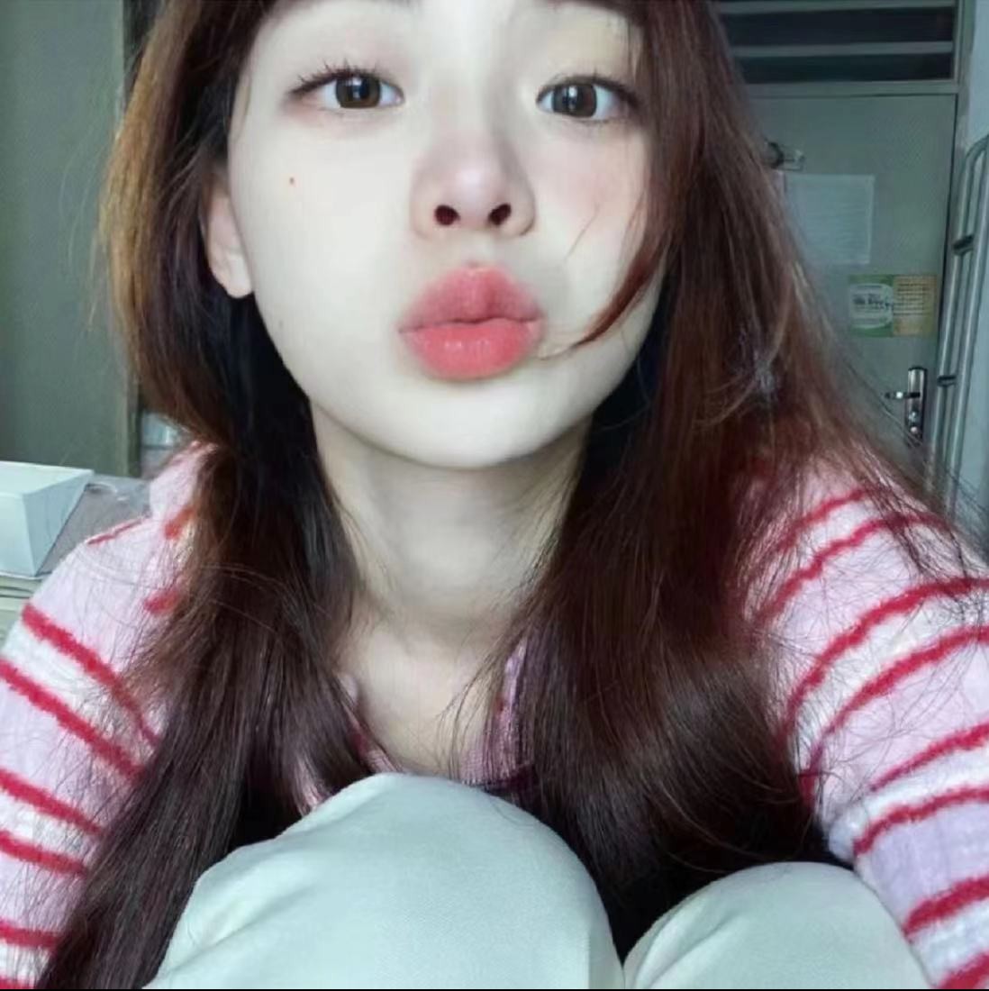 小静---y 