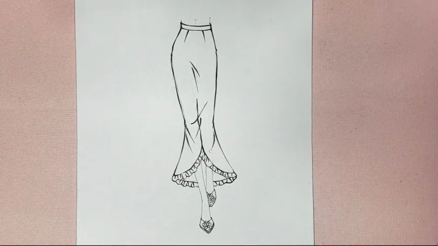 服装设计手绘学习:鱼尾裙线稿绘画