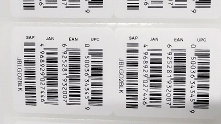 一个标签 4个条码 4种不同码制