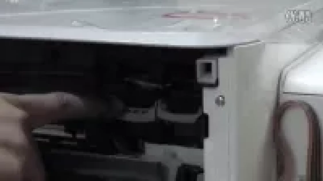 佳能MG3680警告灯和彩色墨水灯闪烁解决方法