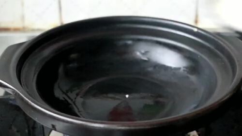 把大米放进砂锅里炒一炒,瞬间变成一道养身茶,可惜好多人不知道