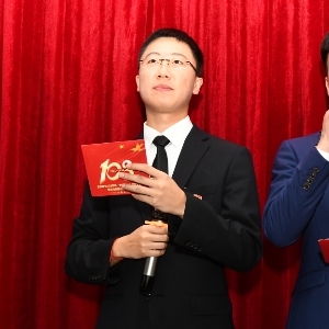 傅天然不是博天然 