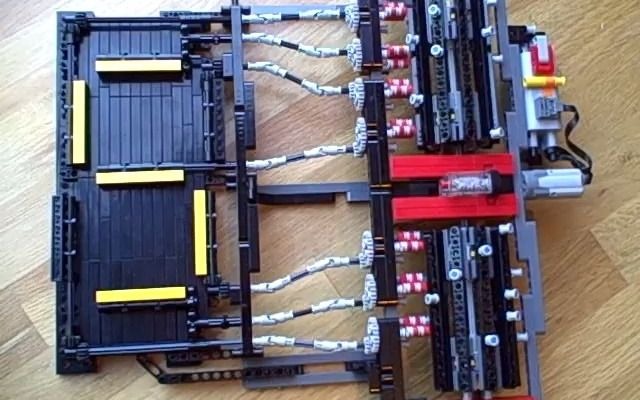 LEGO乐高机械时钟(模拟数码管显示)