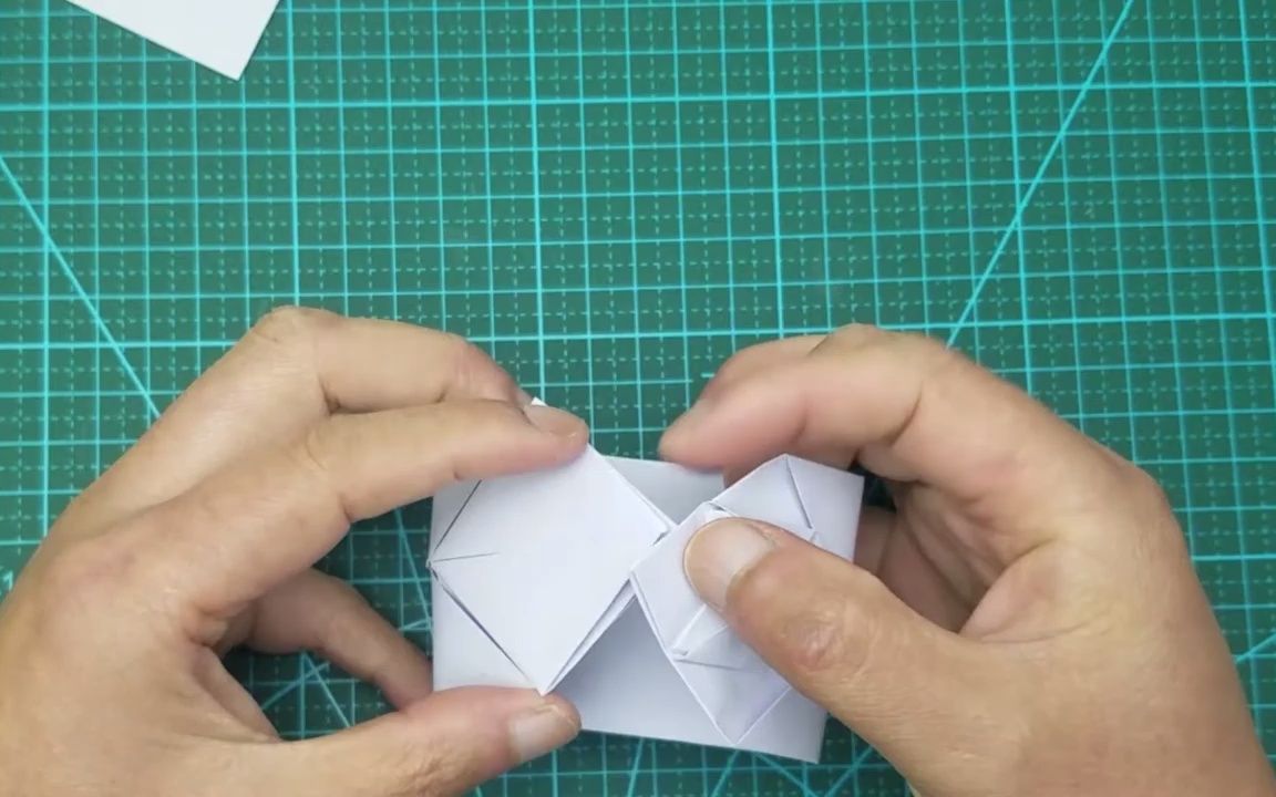 折纸坦克,简易折纸,用A4纸折坦克,有趣的DIY手工折纸视频