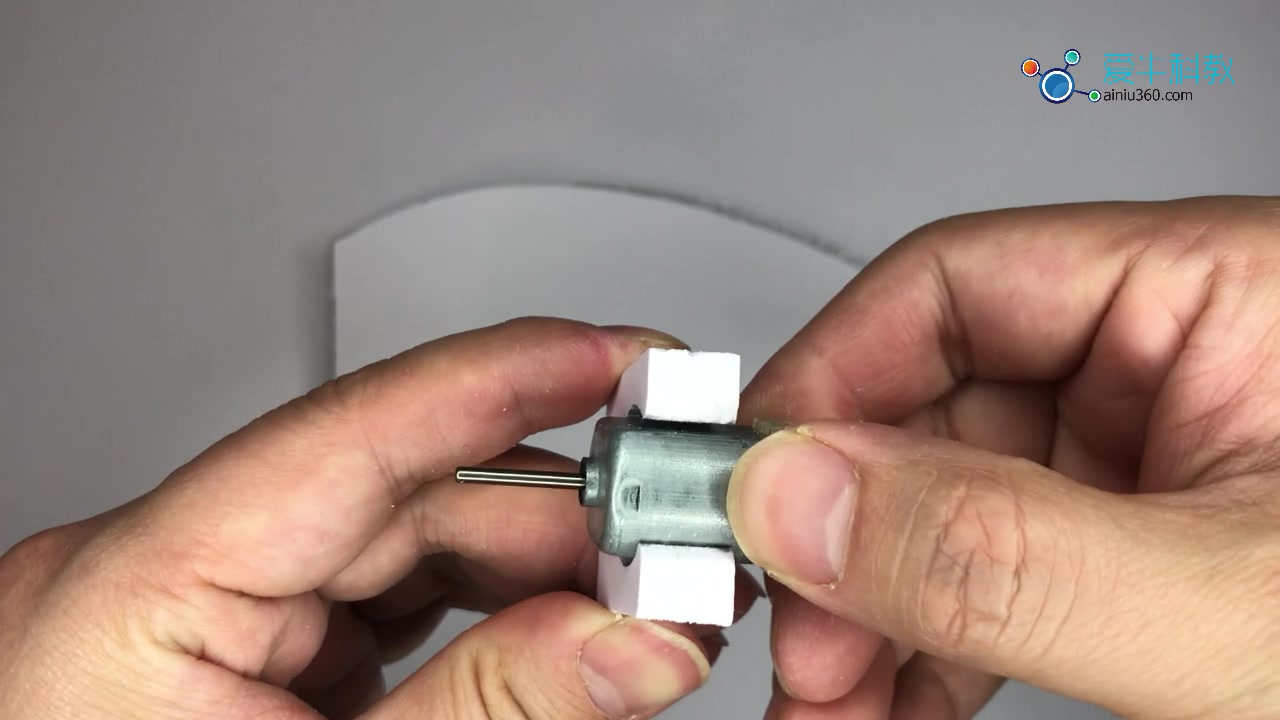 5下2.5给船装上动力