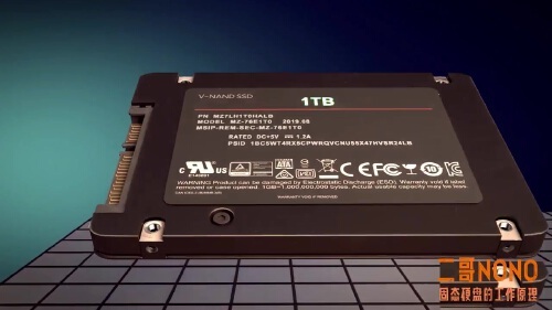 3D动画图解手机硬盘内部是如何工作的!固态硬盘的工作原理