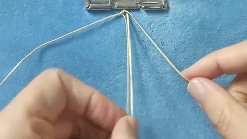 纯手工编绳 绳结 手工编织 编绳教程 编织教程菱形结的里面