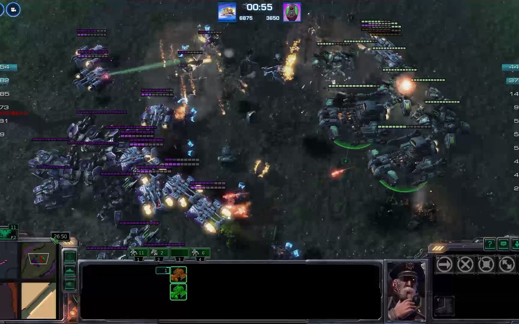 有沃菲尔德,有科技实验室,可就是打不过人家,唉_星际争霸2