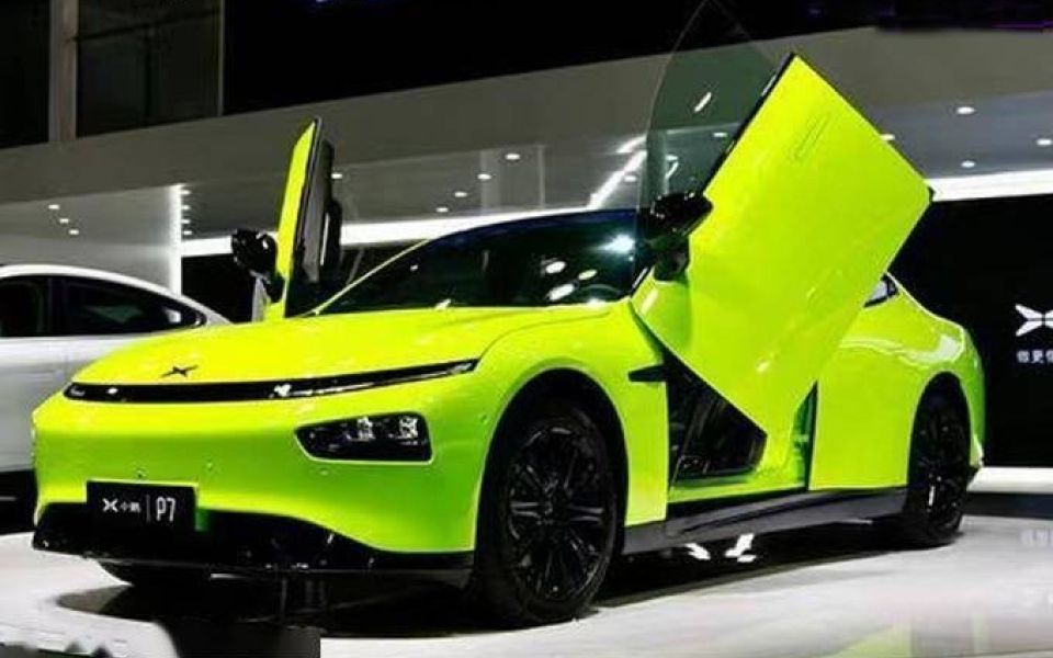 小鹏P7剪刀门,飞行汽车,吉尼斯世界纪录!国产之光