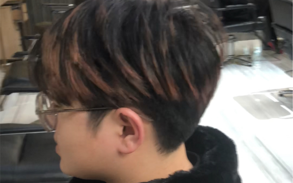 微分碎盖男生发型 自然吹干效果,完全不用打理的碎盖发型适合的人群...