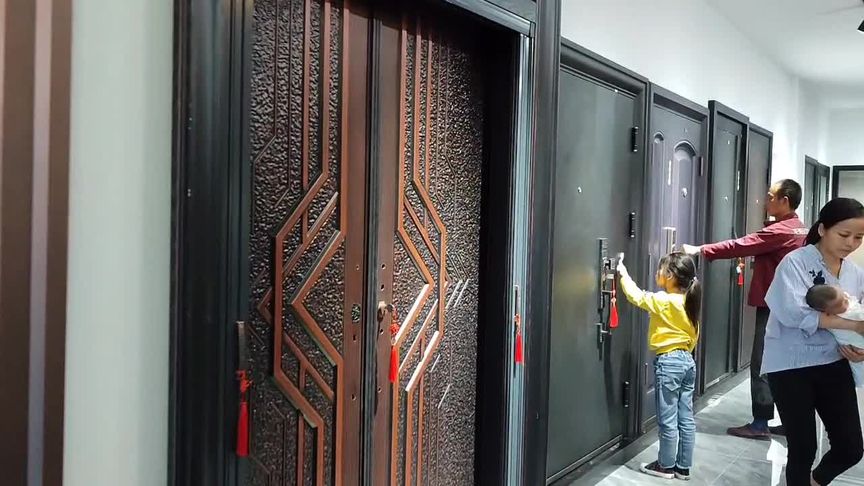 开业大吉,财源滚滚来#高端系统门窗 #欧莱霖门窗 #龙阳安全门