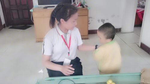 一岁萌娃挑战十以内加减法,宝宝太难了,只能数鸭子