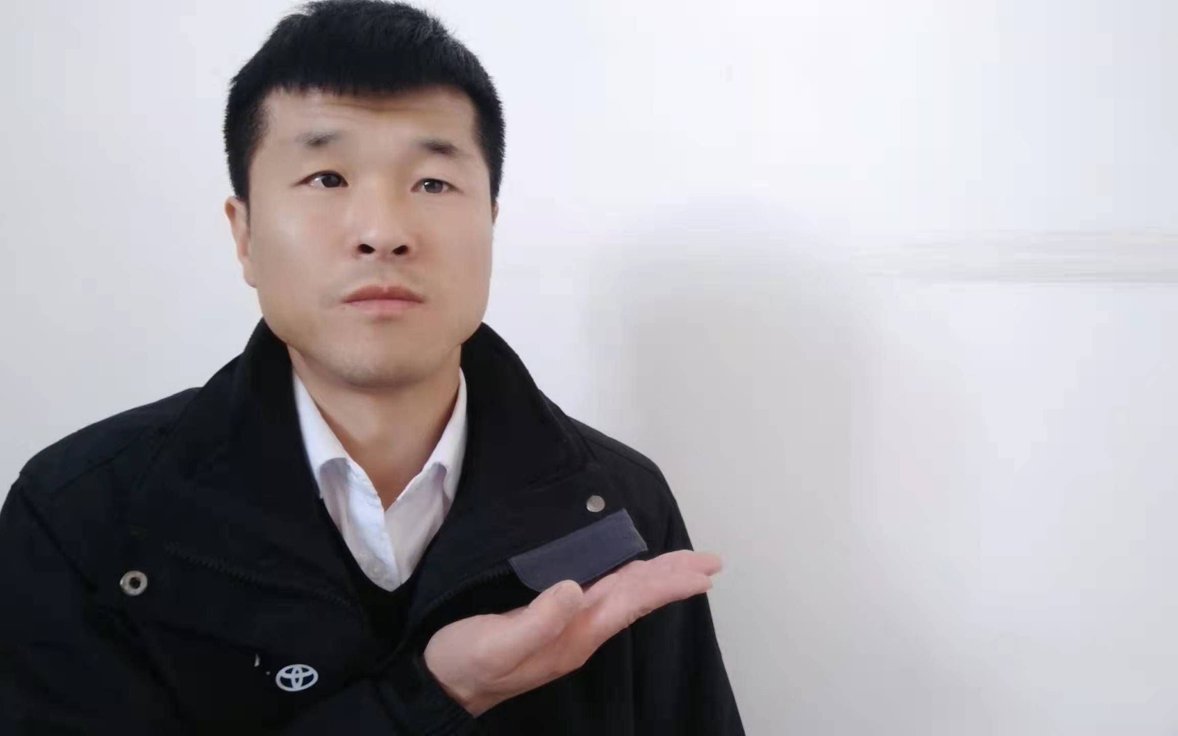今年医保制度迎来调整,个人账户将全部取消,卡内余额咋处理?