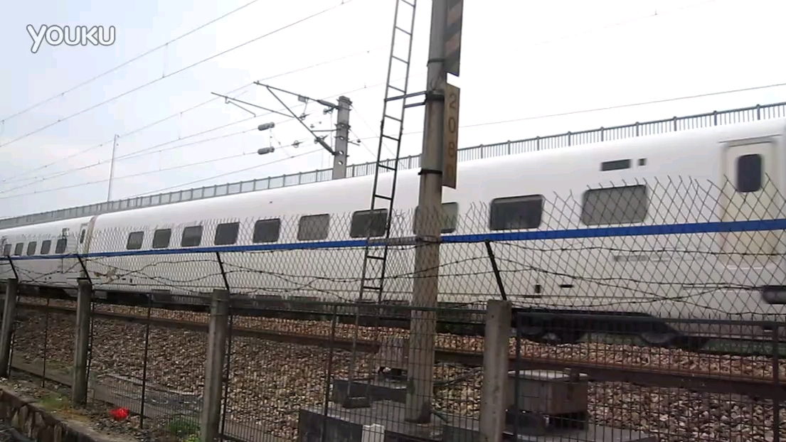 ...浙赣绕行线(在建设四路公铁立交桥上拍车)——D301次动车组载客列车