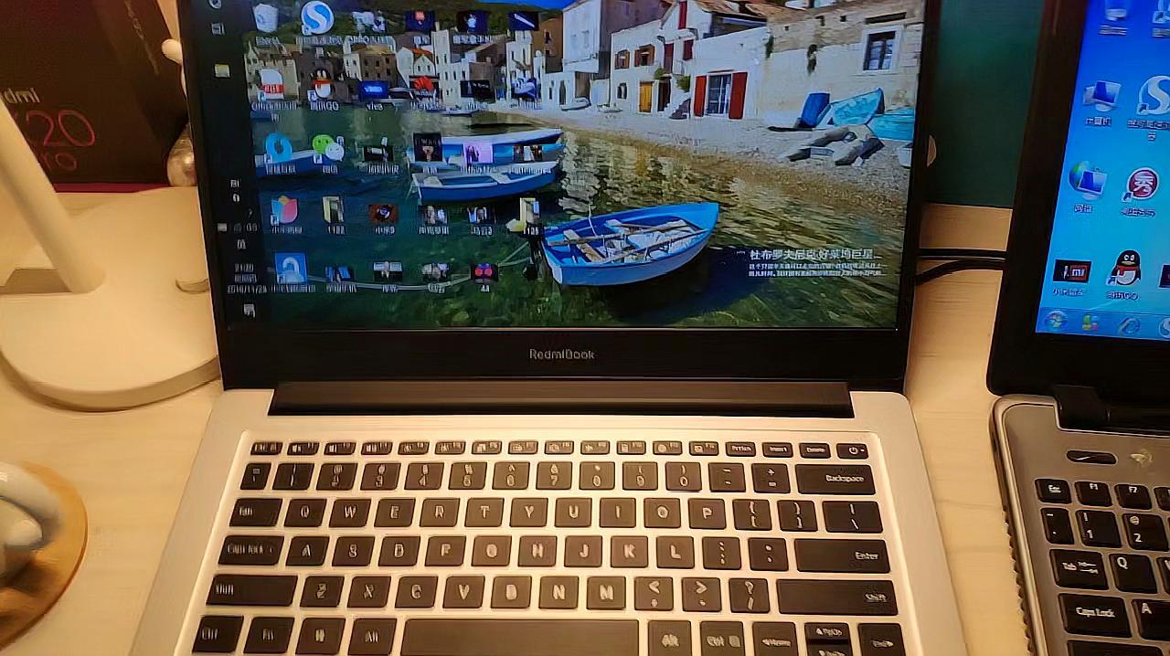 redmibook笔记本后盖怎么打开