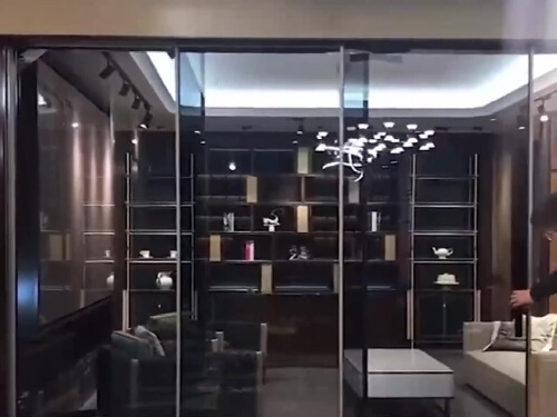 见识一下,真正的吊轨推拉门,真是开眼了