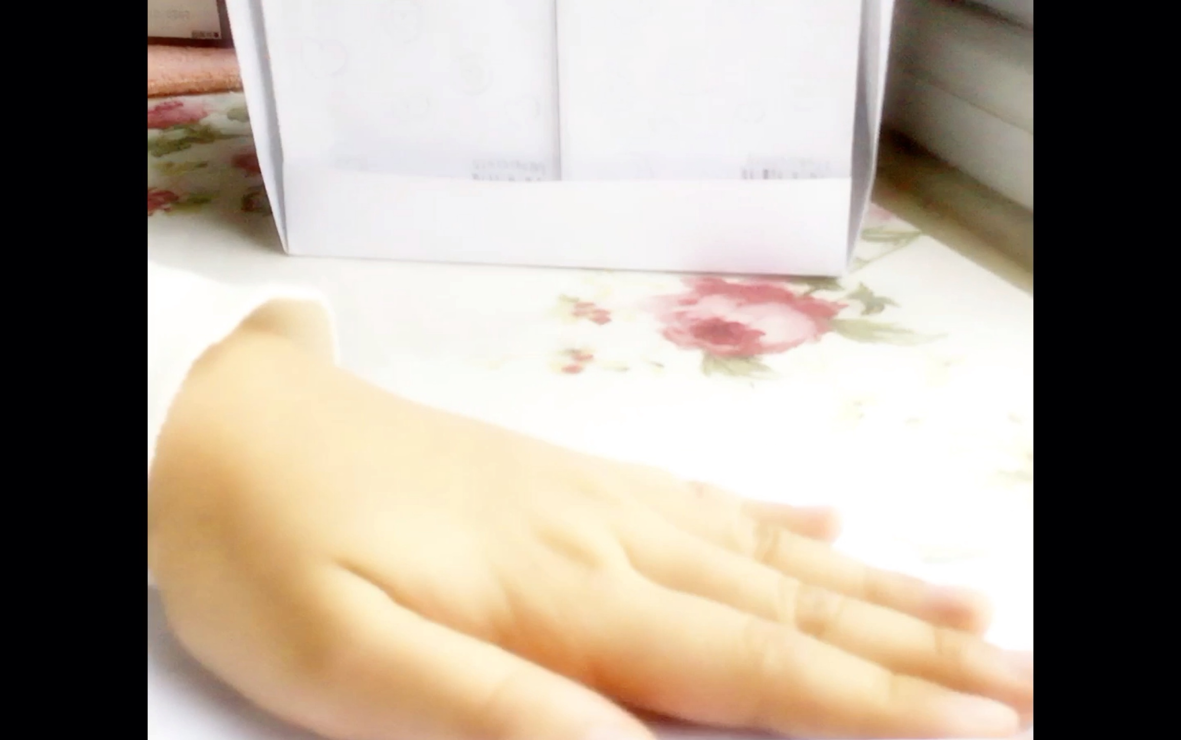 无胶水五双面胶包盲盒方法