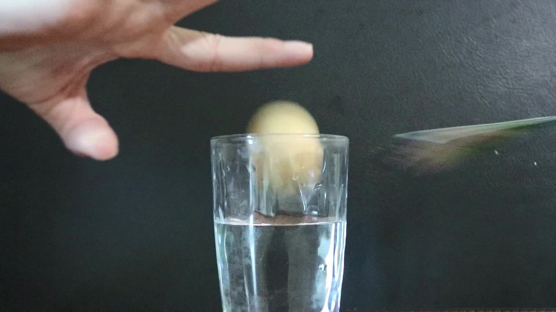 看到你就挖到宝了之在家必做的几个物理实验(三)牛顿第一定律