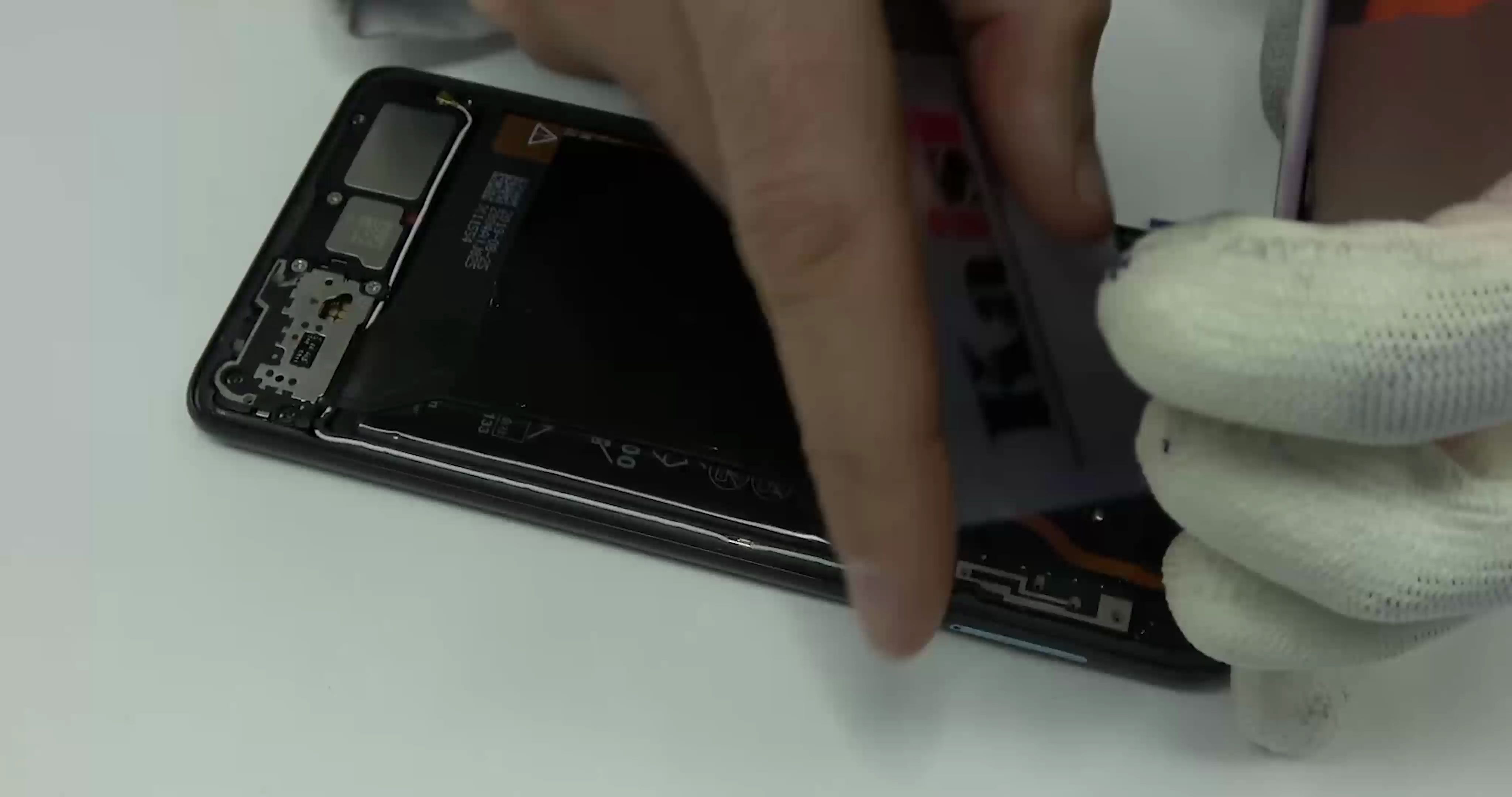 Huawei P30 充电模块更换教程