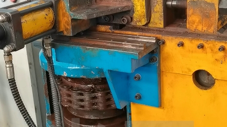 卡压管件生产全过程管材成型机