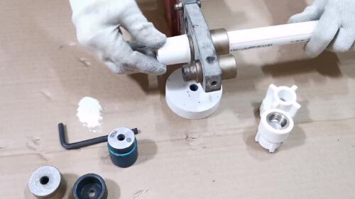 PPR管热熔后粘一起,全部堵死怎么办?教你一招,水管不粘也不堵