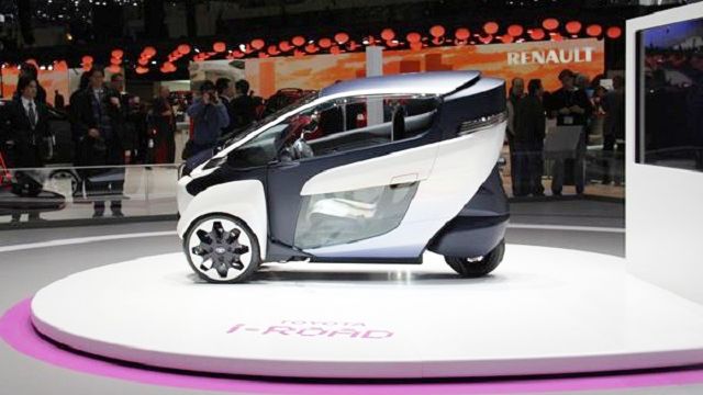 迷你小巧电动三轮车,只要1万块,上班代步、买菜、接娃全搞定