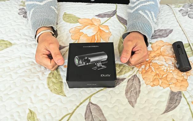 70迈M310行车记录仪开箱