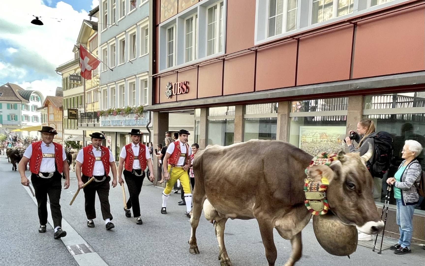 瑞士十个最美小镇 农牧文化的活化石-阿彭策尔Appenzell