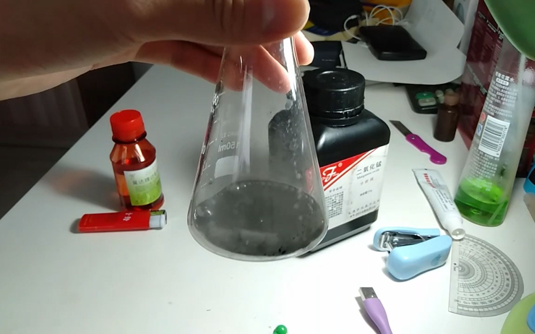【化学实验】二氧化锰催化过氧化氢分解