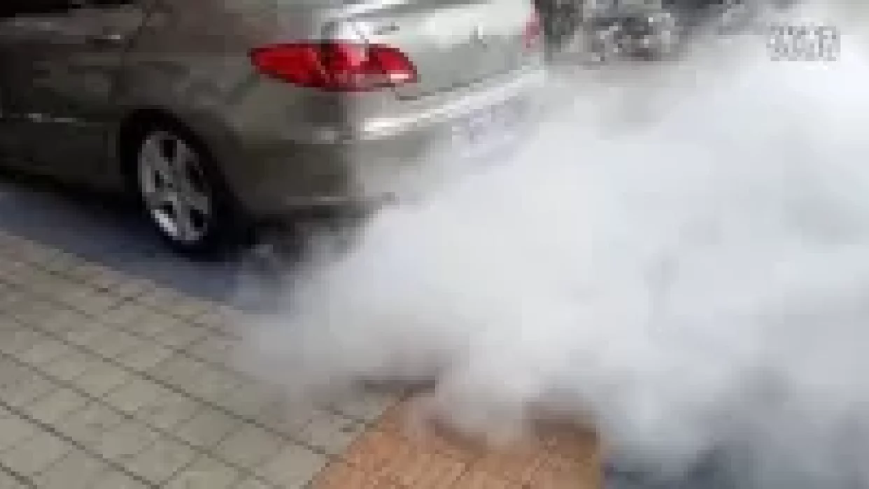 安索APF强力泡沫 清洗汽车进气系统 清积碳 实拍视频