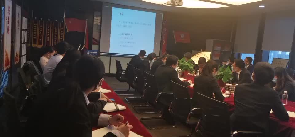 修改版是对民事诉讼法有关证据制度的规定在审判实践中如何适用的进...