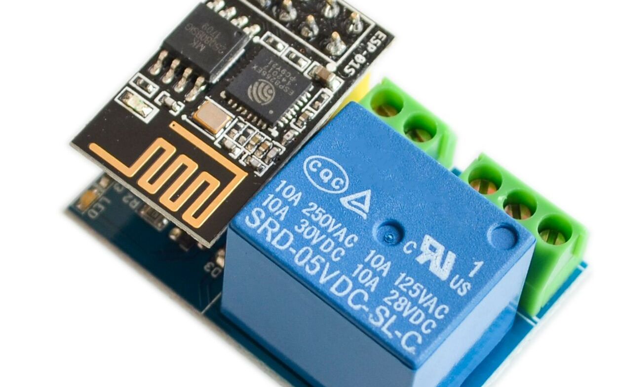 ESP-01S继电器插座怎么使用?