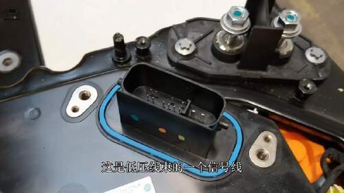 拆解特斯拉Model 3电池!深度讲解OBC与DCDC,看懂电动汽车核心维修