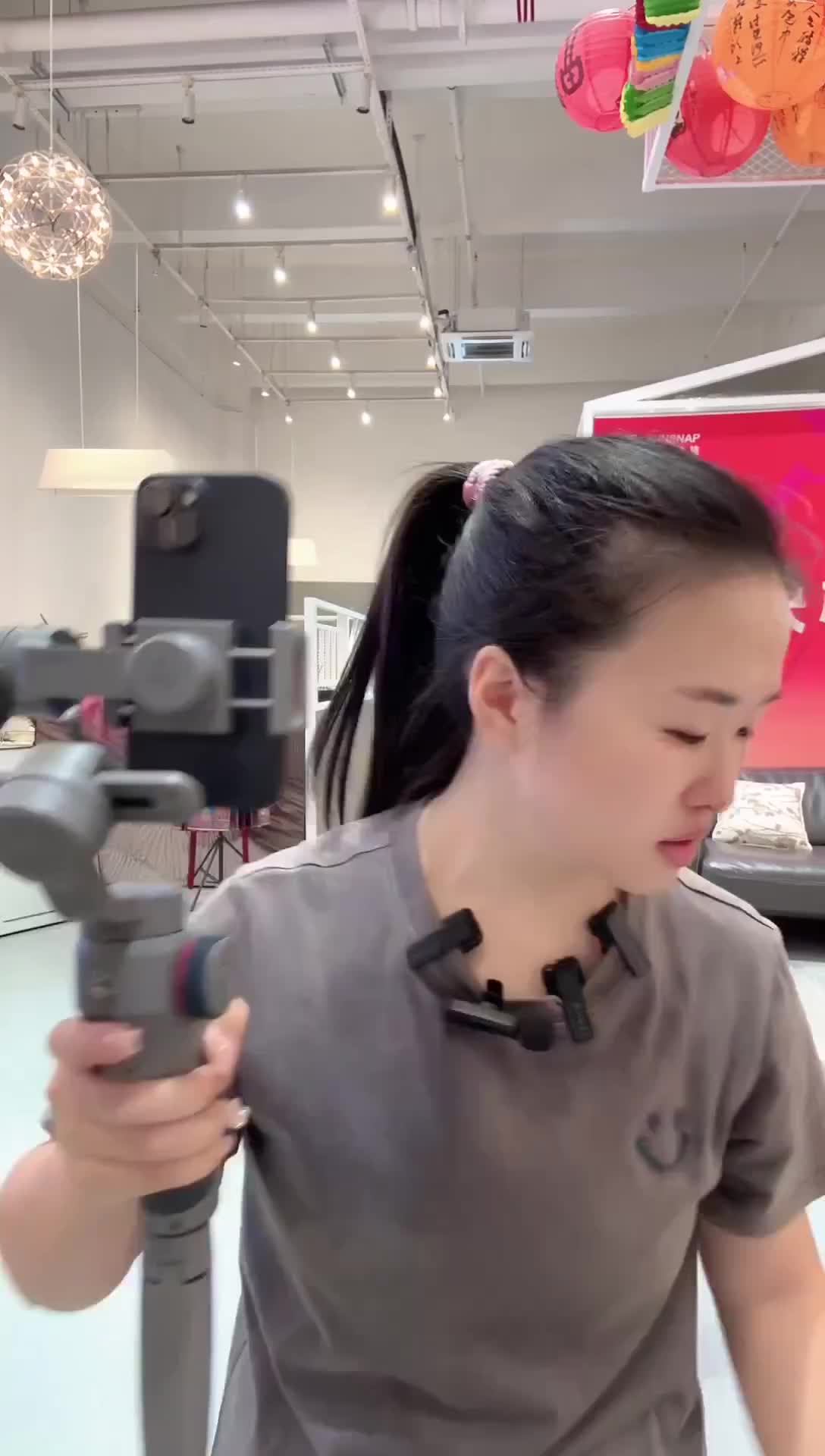 逗映 C05 稳定器强承重加持!轻松驾驭运动相机+各类手机 ,户外创作稳...