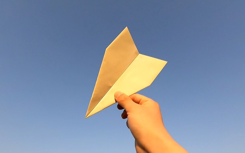 飞得超级好的纸飞机,小学三年级以上都能学会